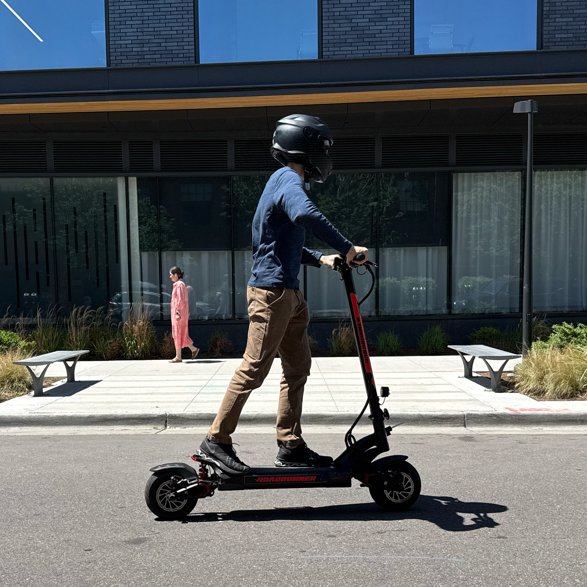RS6 ULTRA Electric Scooter Overview | RoadRunner Scooters