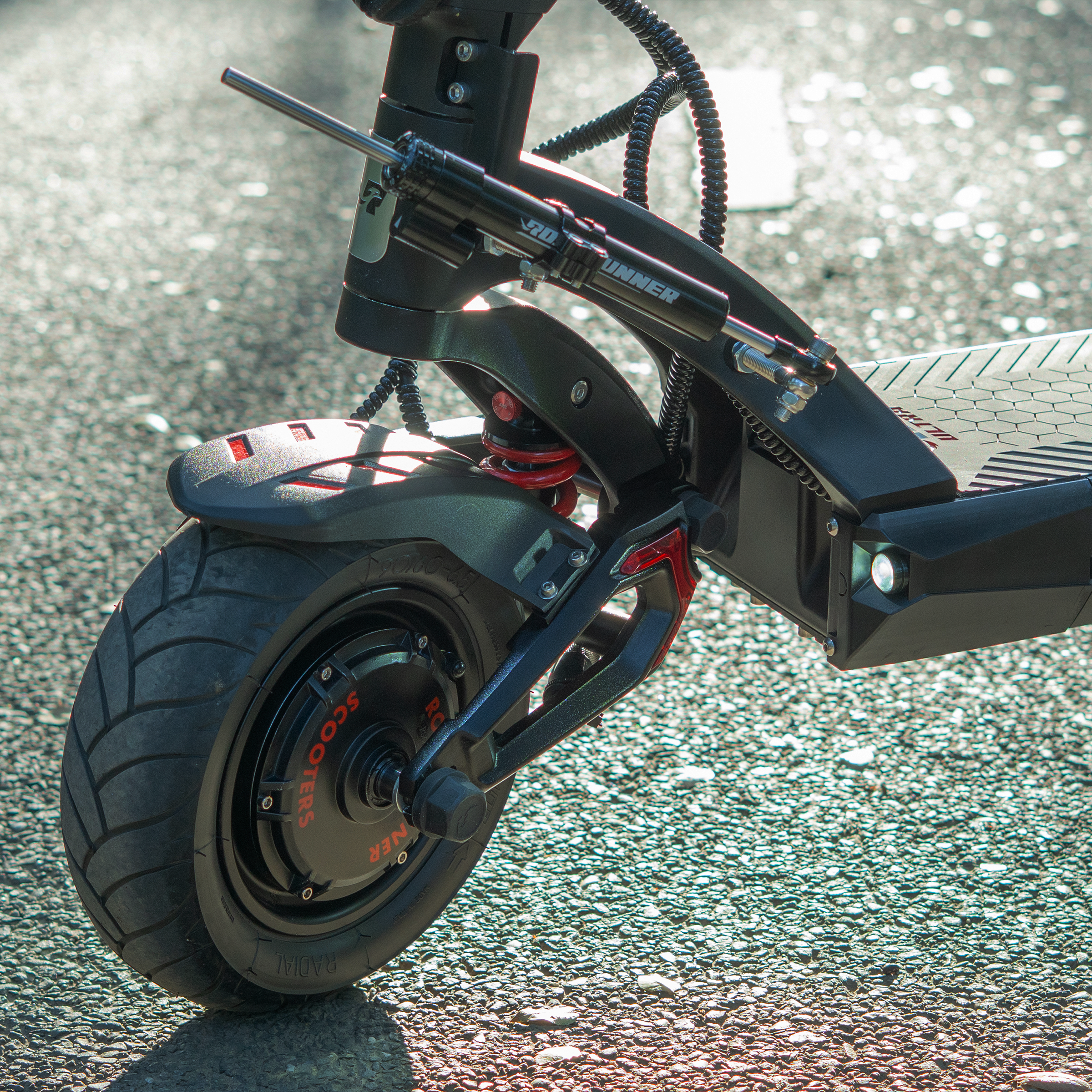 RS6 ULTRA Electric Scooter Overview | RoadRunner Scooters