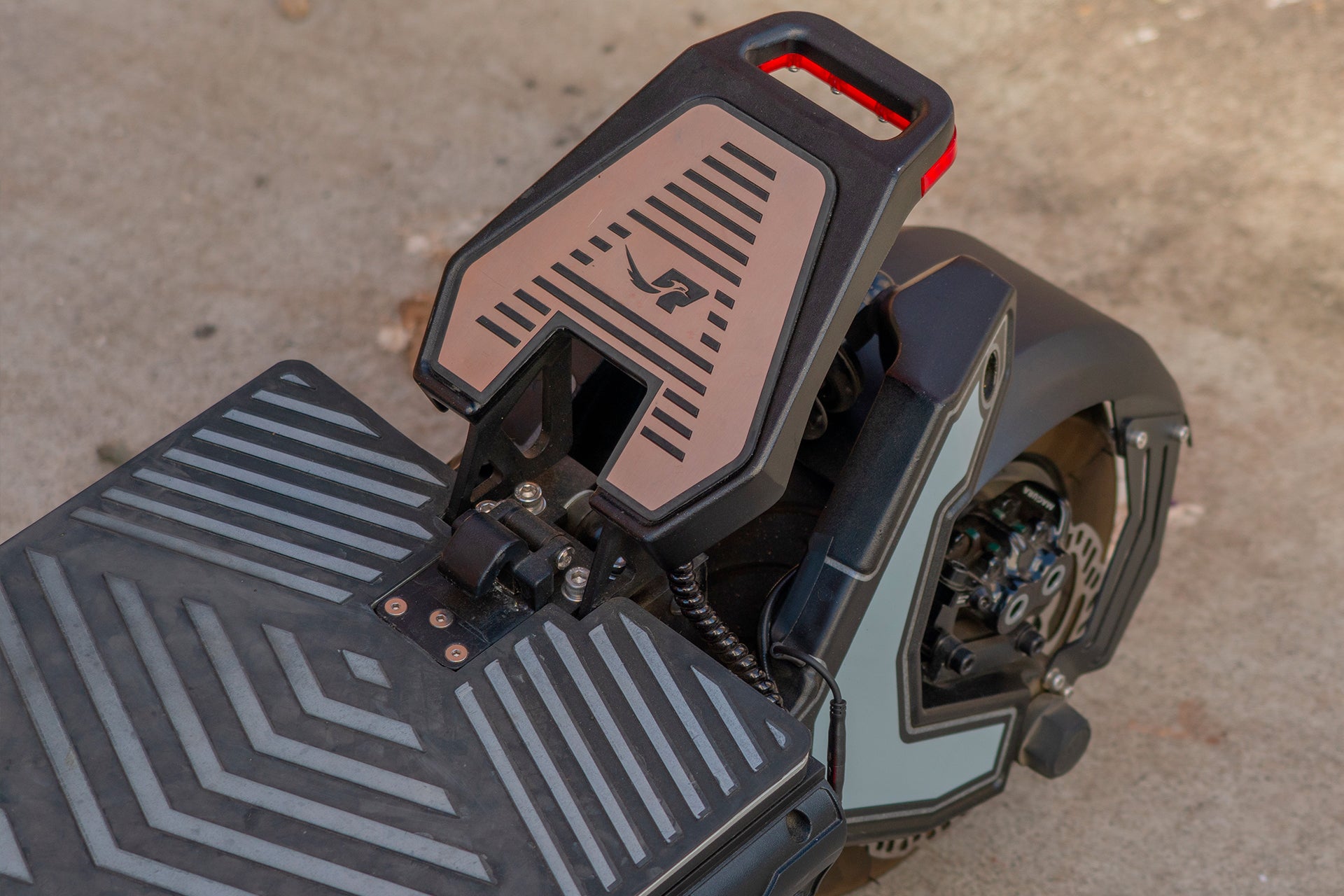 RX7 Hyper Electric Scooter Overview | RoadRunner Scooters