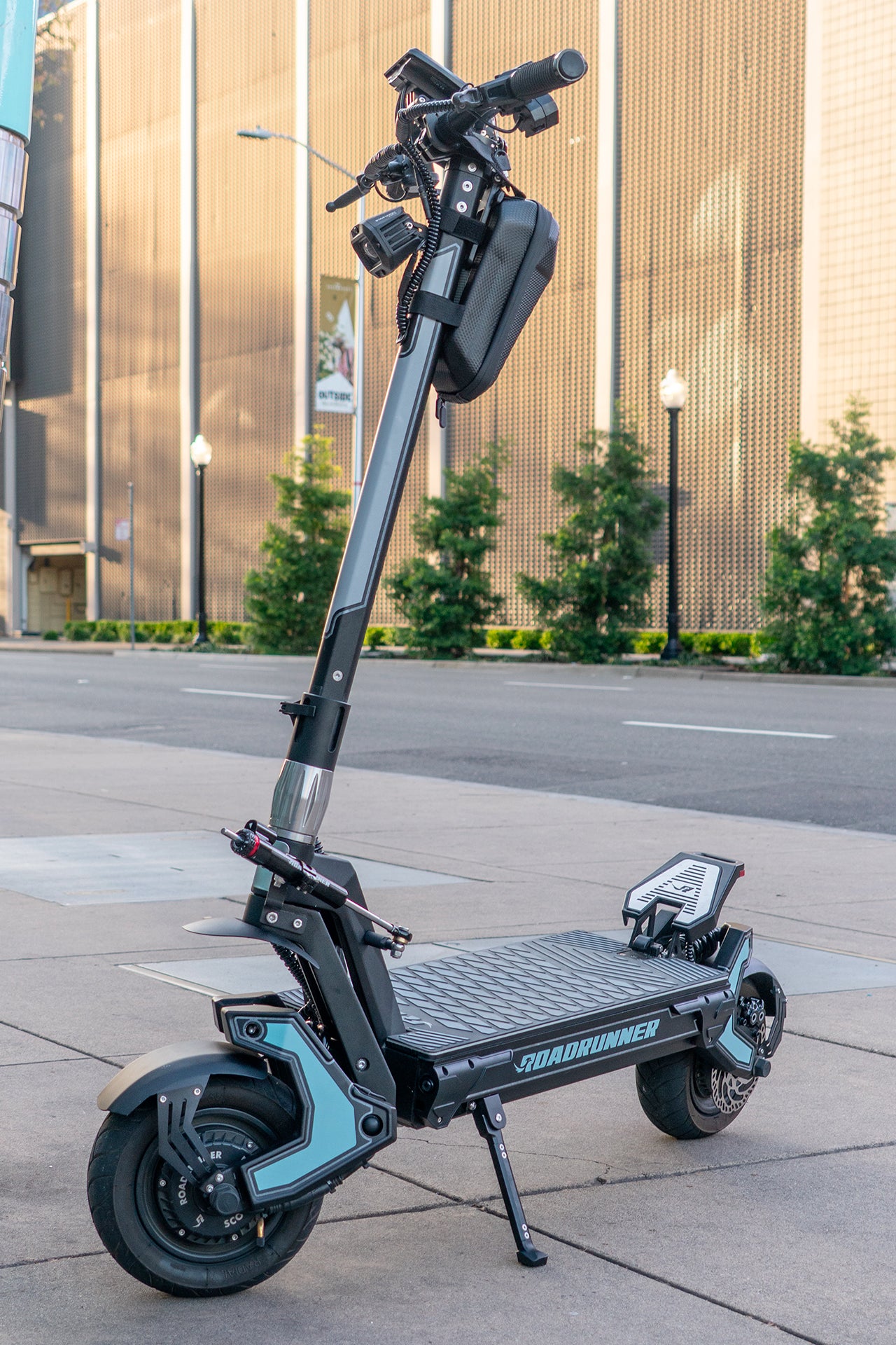 RX7 Hyper Electric Scooter Overview | RoadRunner Scooters