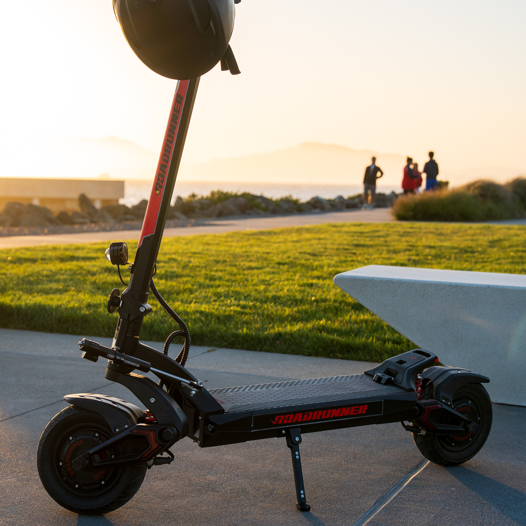 RoadRunner RS6 ULTRA | 60MPH Electric Scooter – RoadRunner Scooters