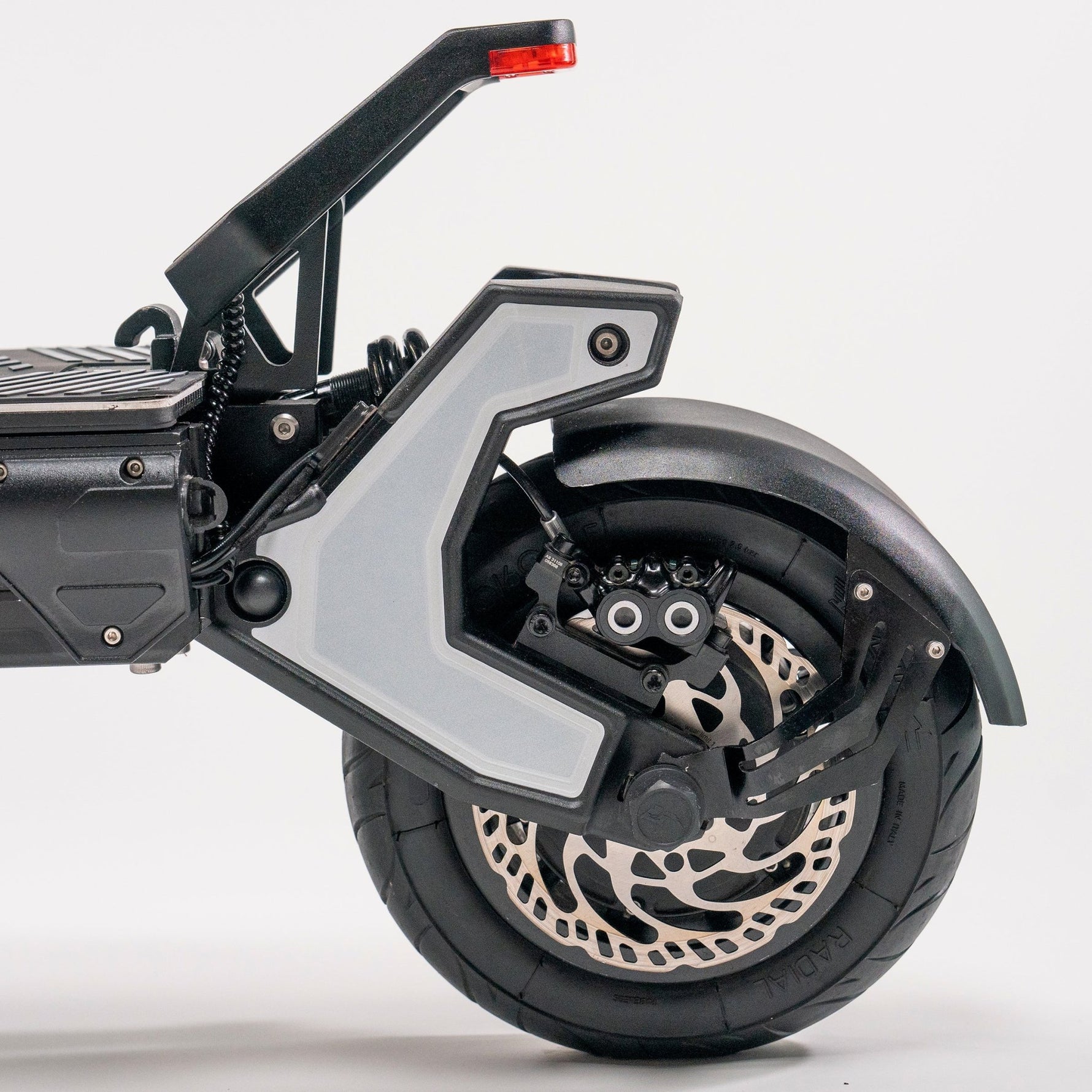 RX7 Electric Scooter – RoadRunner Scooters
